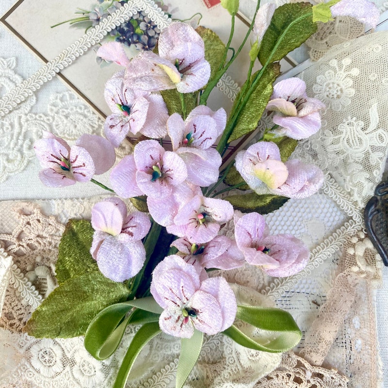 Pansys Posies Fabric - Etsy