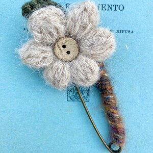 Beautiful Handmade Woollen Flower on a Stem Brooch to Wear on Clothing ...