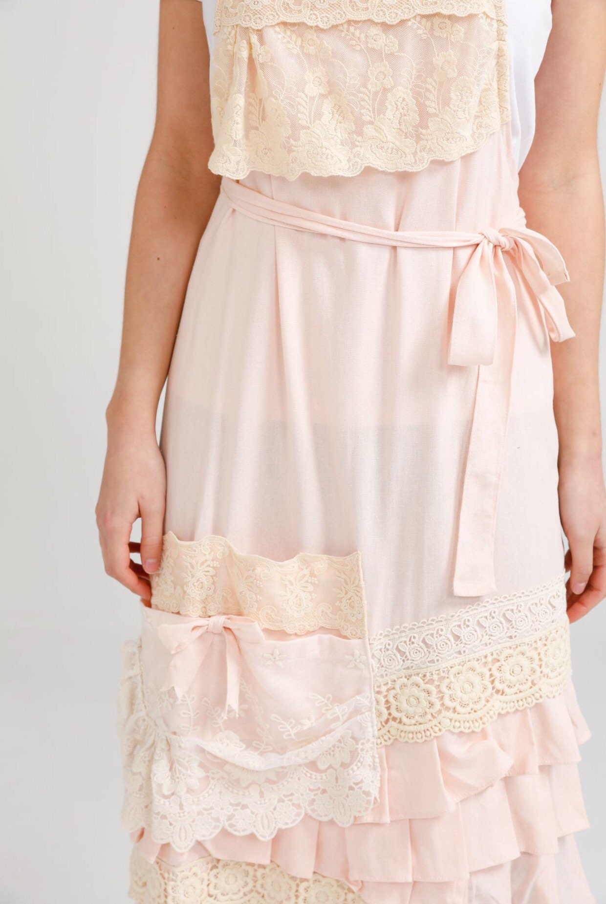 Vintage Lace Apron and Linen by Miss Rose Sister Violet. Lace Apron ...