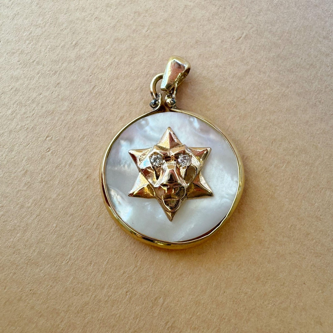 Gold Lioness Star Pendant – Diamond Eyes – Mother of Pearl Amulet ...
