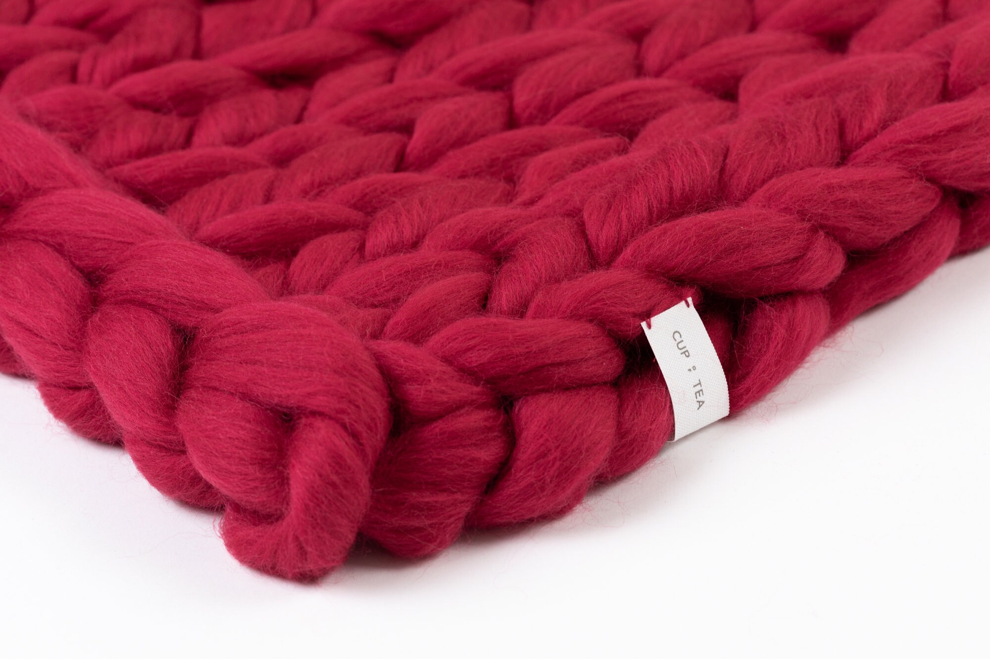 Chunky Knitted Blanket . Raspberry Red Chunky Knit Blanket | Etsy