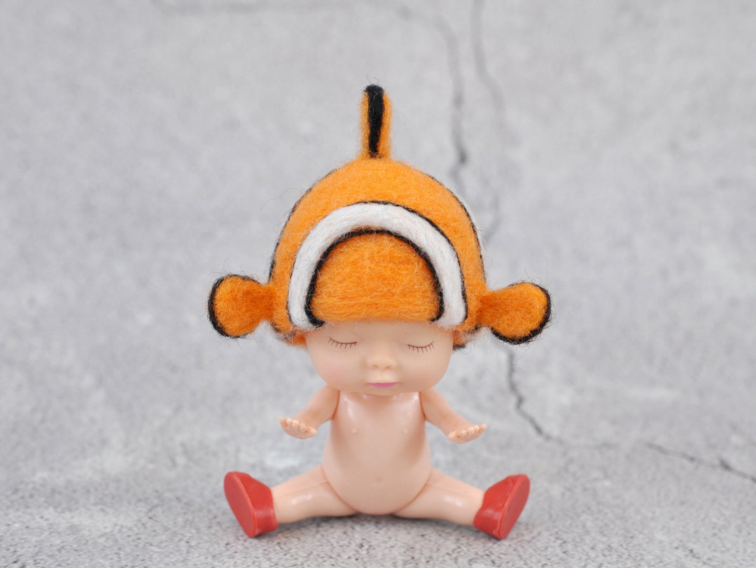Needle Felt Nemo Helmet With Baby Doll for Gift and Decorate. - Etsy