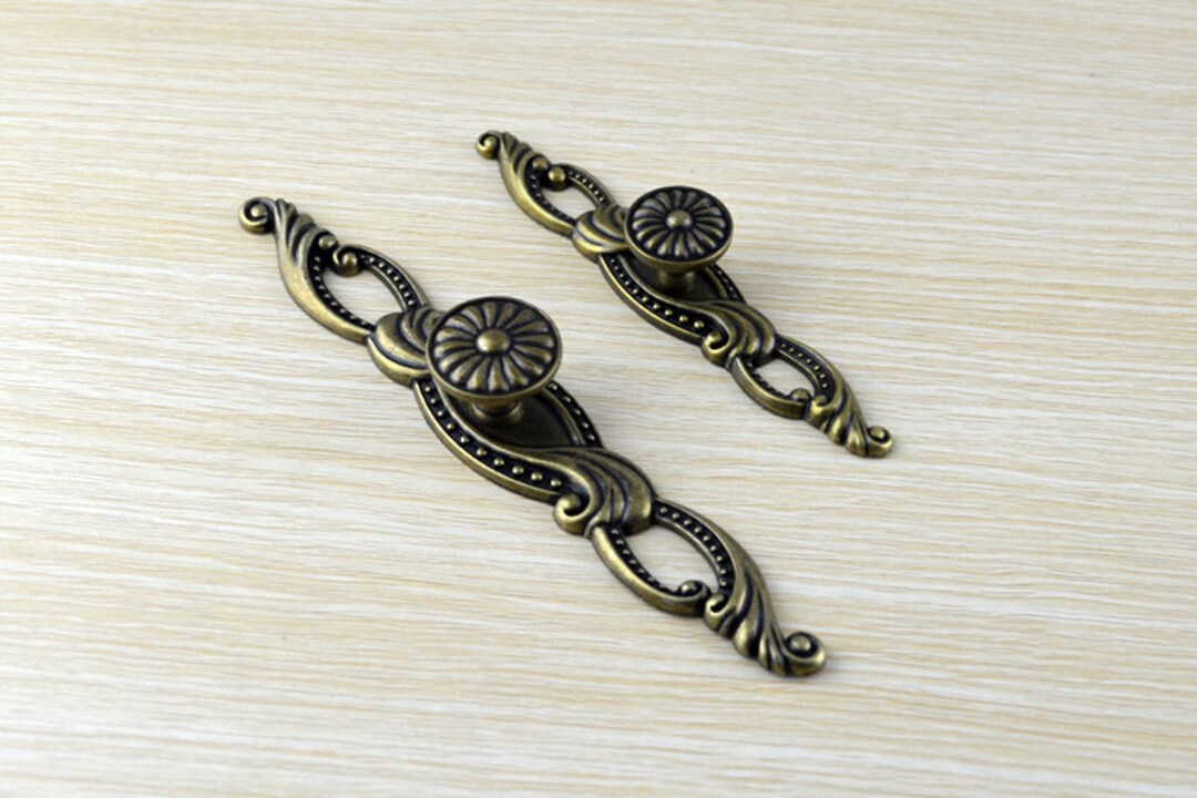 Rustic Dresser Drawer Knobs Pulls Back Plate Antique Bronze / Cabinet ...
