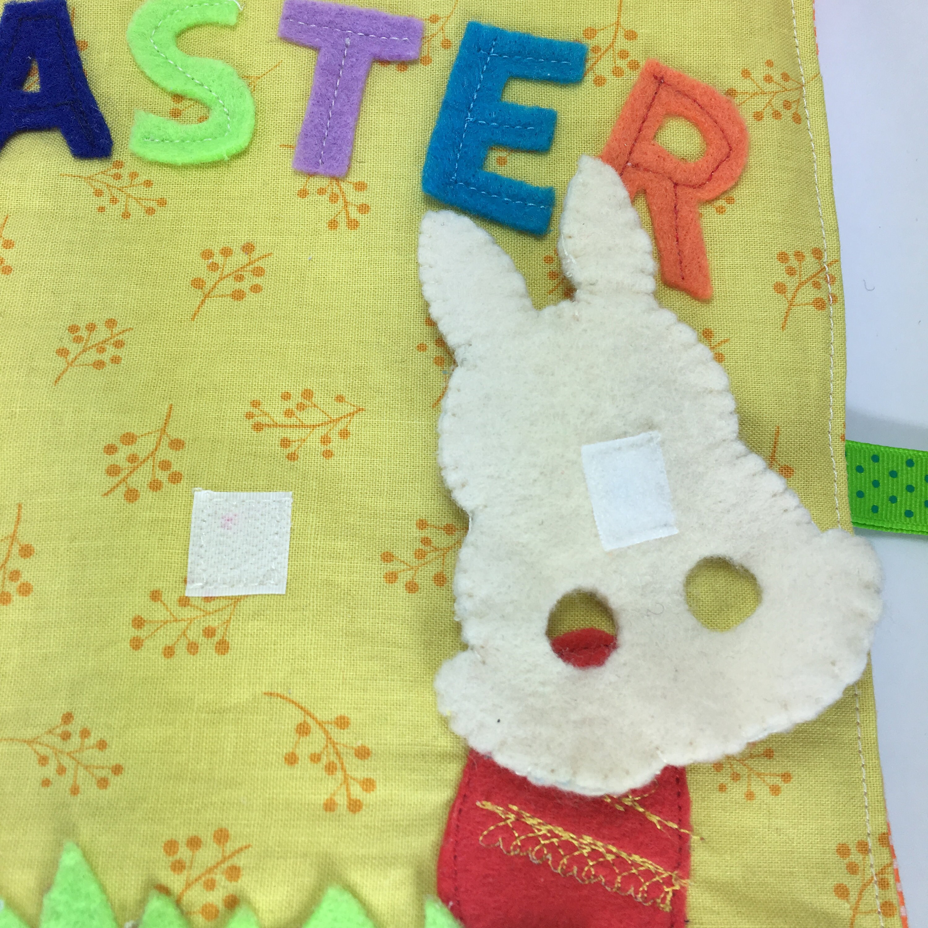 Easter Quiet Book Sewing Pattern and Tutorial With Easter Felt Bunny ...