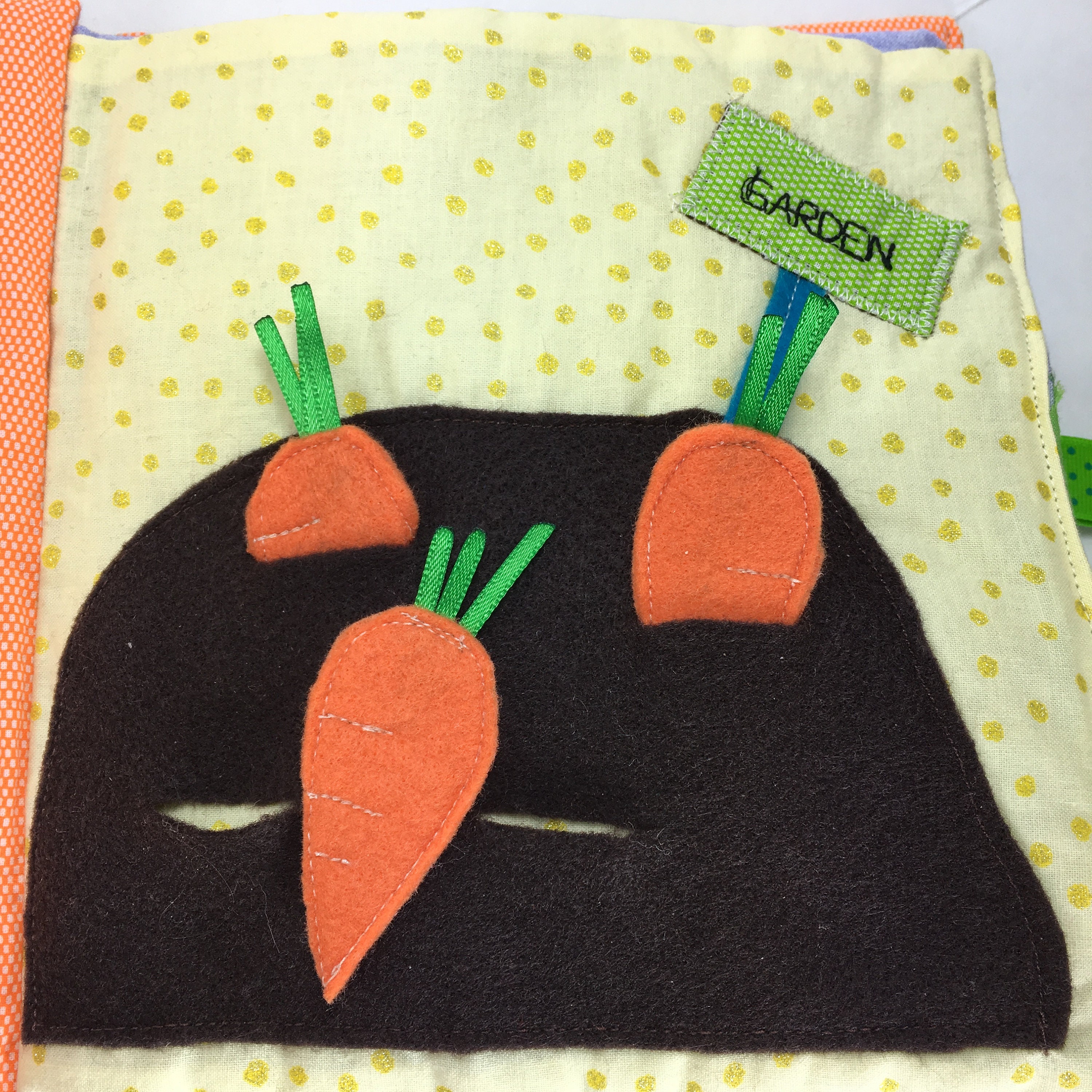 Easter Quiet Book Sewing Pattern and Tutorial With Easter Felt Bunny ...