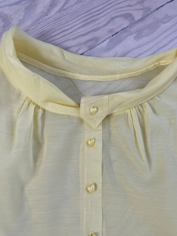 1960s Top / 60s Yellow Sheer Sleeveless Shirt / Large - Gem