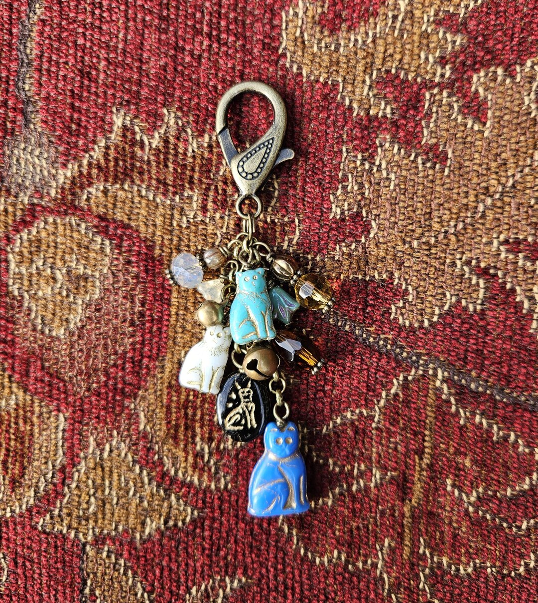 Beaded Cat Purse Charm: Czech Glass, Antiqued Bronze Bells - Etsy