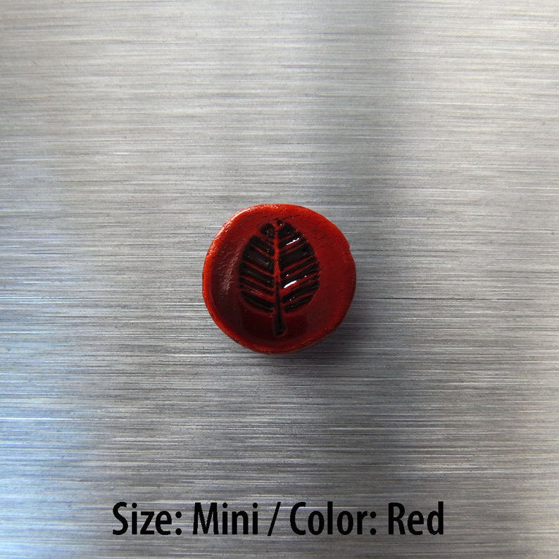 Leaf Magnet: Hand Stamped Clay Magnet - Etsy