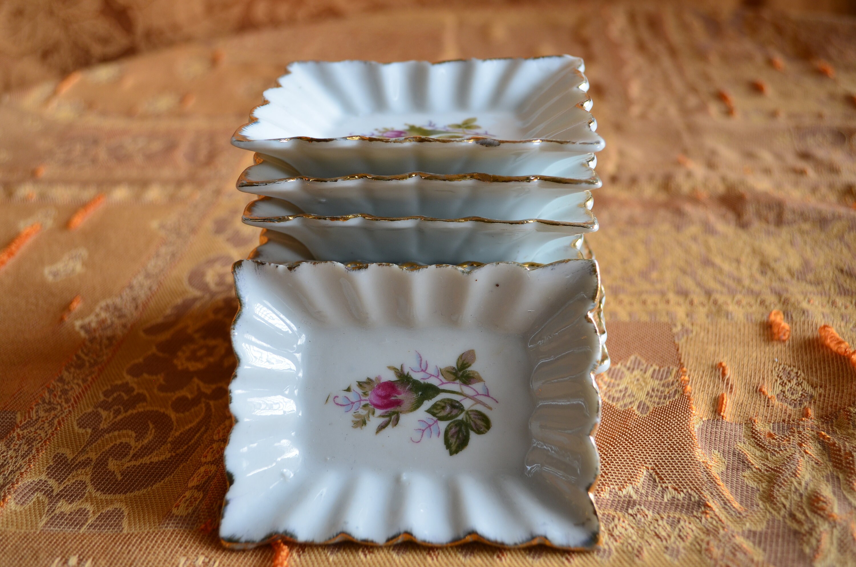 Vintage Rose Trays, Made in Japan, 8 Trays, Moss Rose, Pink, White ...