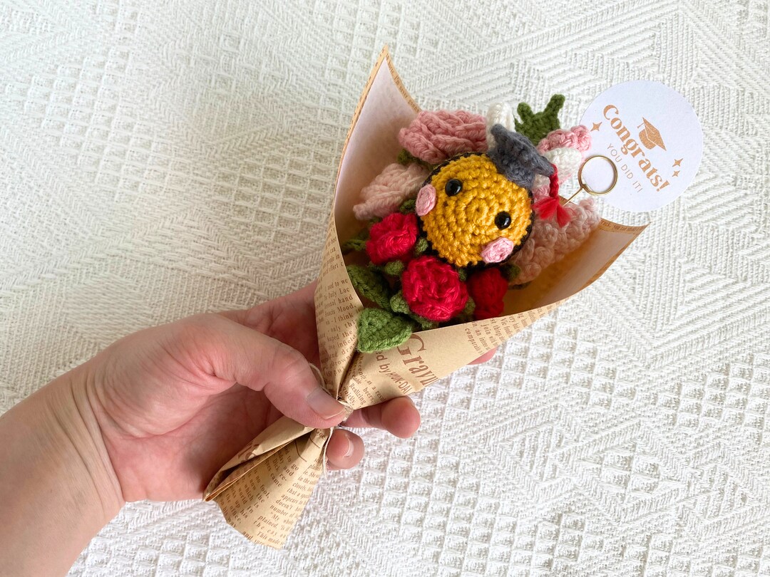 Graduation Gift Crochet Bouquet Flowers With Graduation Toy Gift ...