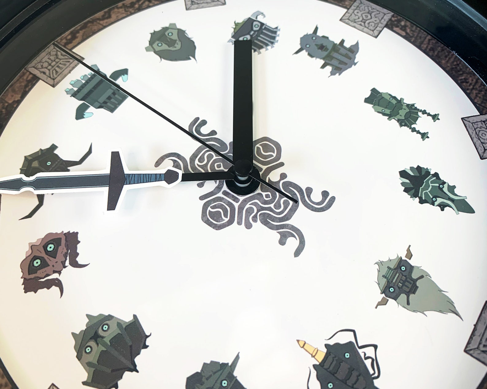 Shadow of the Colossus Clock Gift Set - Etsy