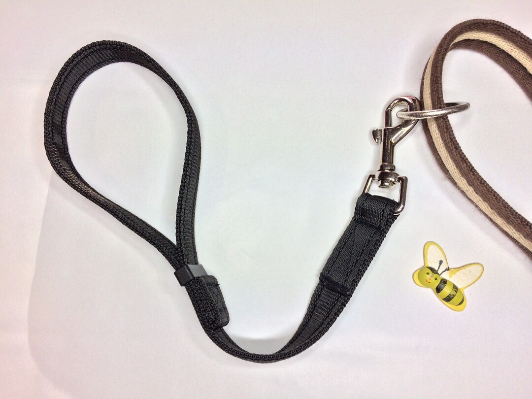 Dog Safety Wrist Strap, Dog Lead Loop, Dog Walking Arthritis Aid ...