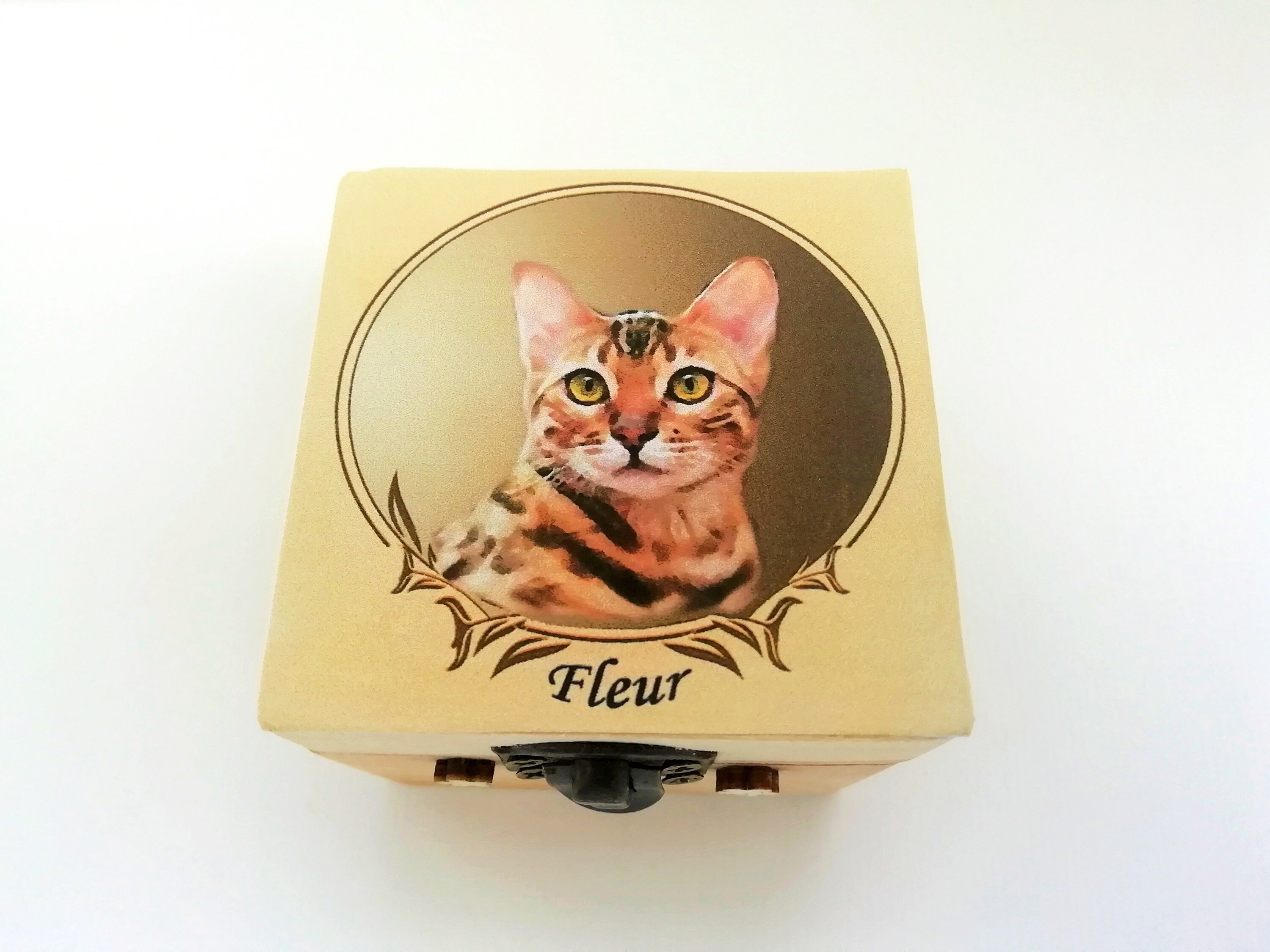 Pet Fur Keepsake Box Custom Pet Photo Portrait Personalized | Etsy