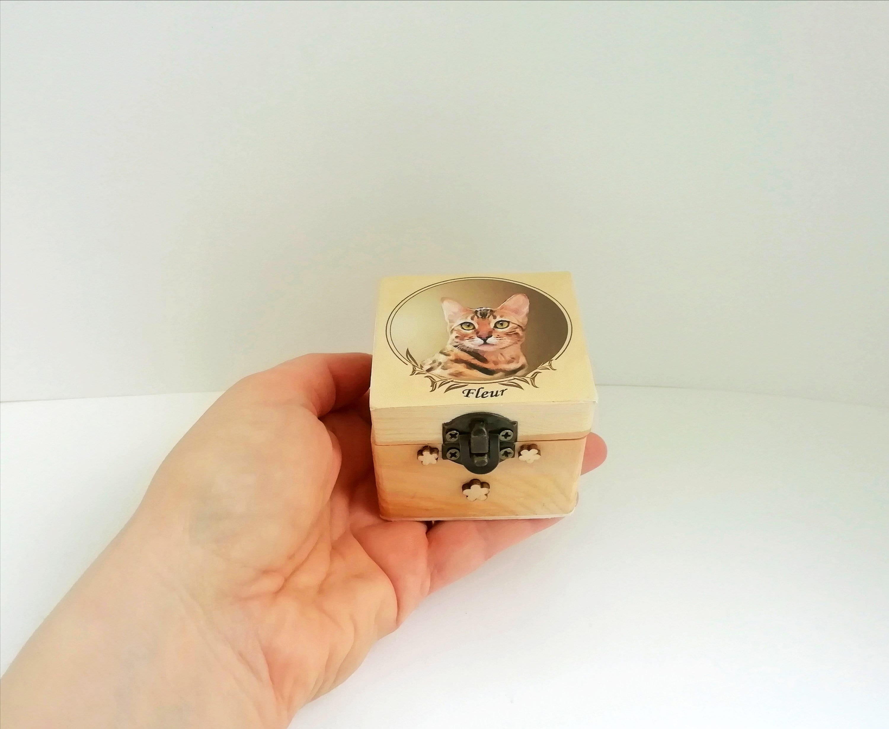 Pet Fur Keepsake Box Custom Pet Photo Portrait Personalized | Etsy