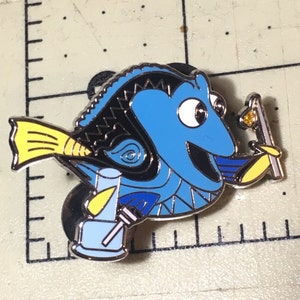 Dabbin Dory Hat Pin, Lapel Pin - Etsy