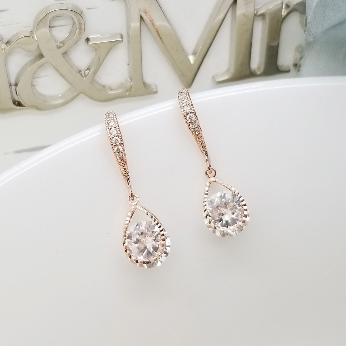 ROSE GOLD Teardrop Design With Round Shape Crystal and Ear | Etsy