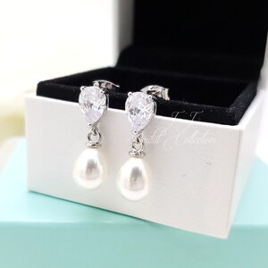 925 Silver Post Double Side Teardrop Cubic and Pearl - Etsy