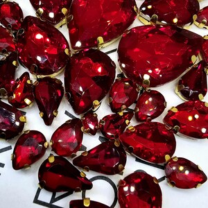 50pcs Red Siam Teardrop Mix Sew on Crystals Glass Gold Claw Rhinestones ...