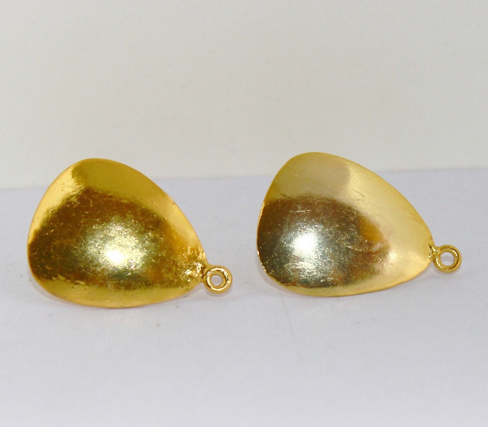 1 Pair Gold & Silver Plated Stud Ear Post / Pear and Triangle Shape Ear ...