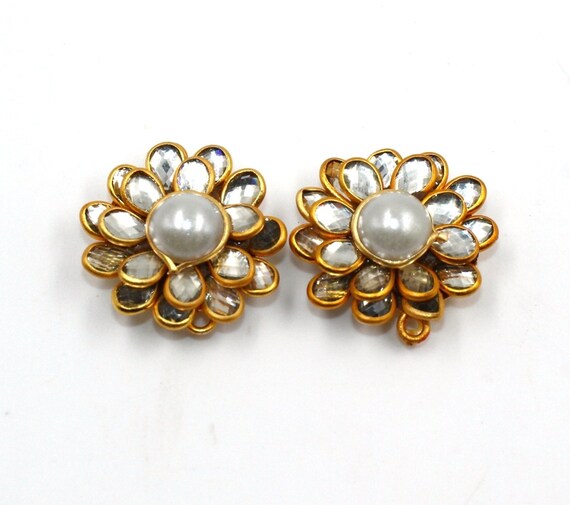 Kundan pearl store