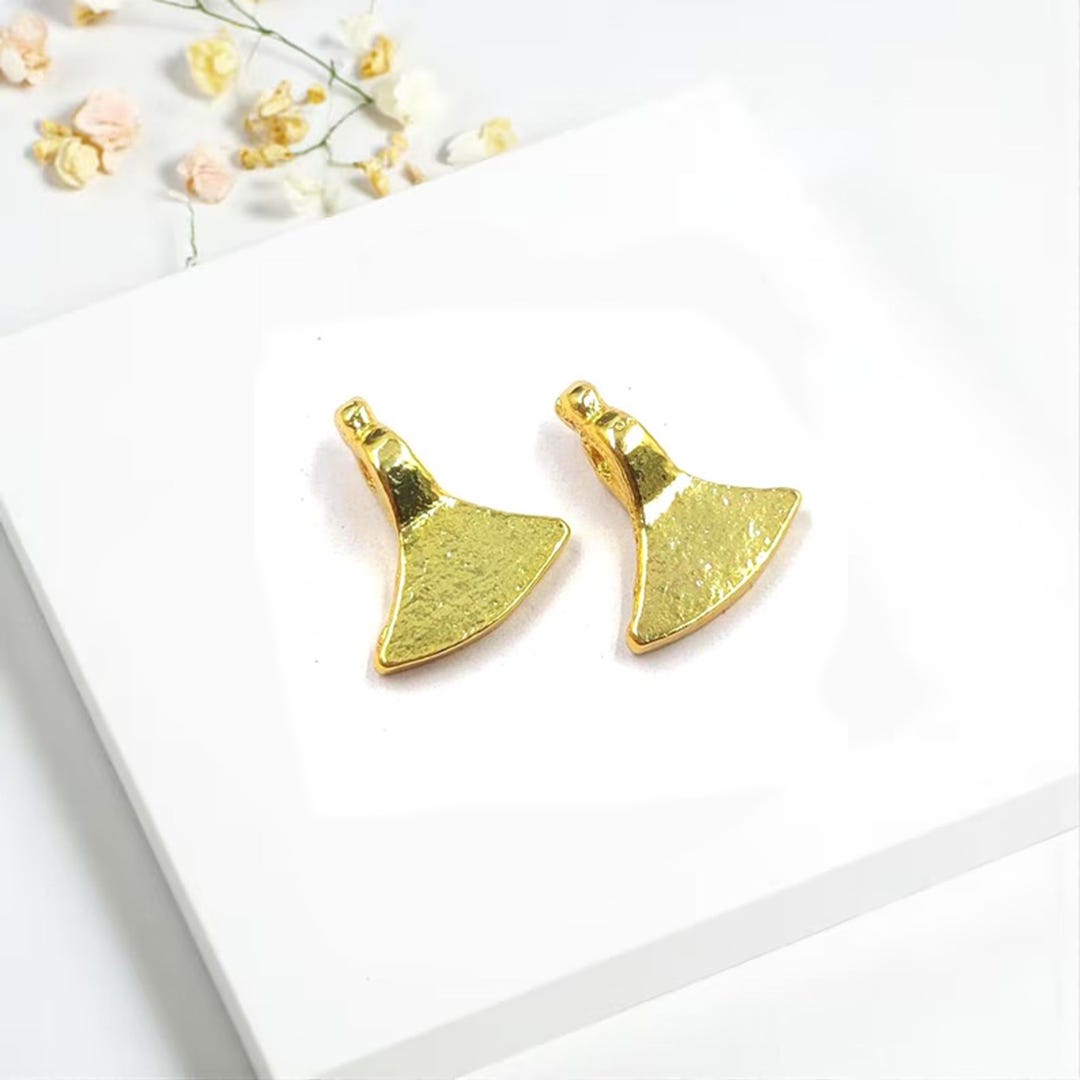 5pcs 22K Gold Plated Designer Fan Shape Bails | Hammered Brass Pendant ...