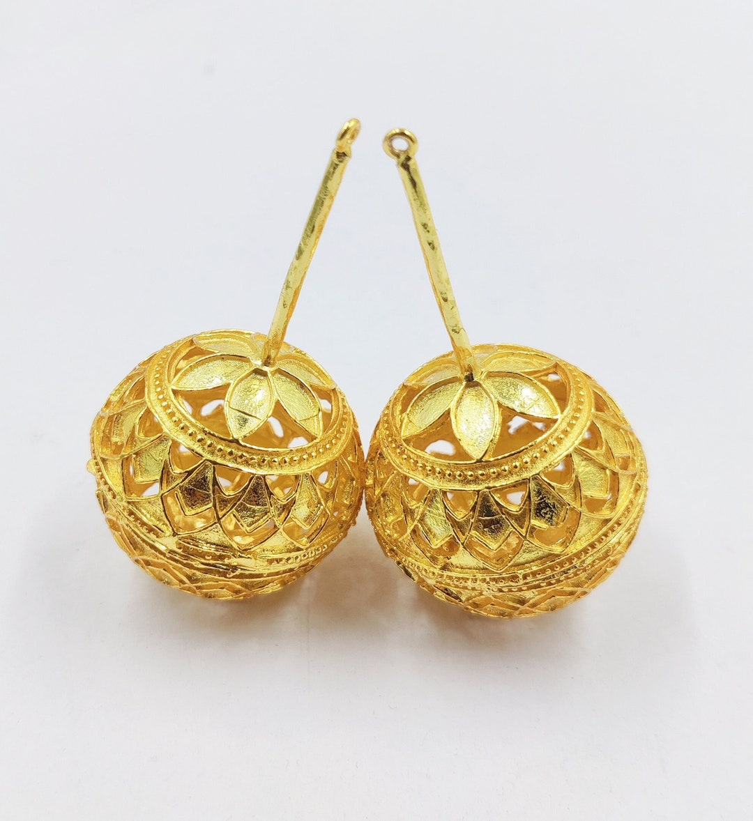 68x34mm Gold Plated Filigree Ball Pendant / Designer Earring Connectors ...
