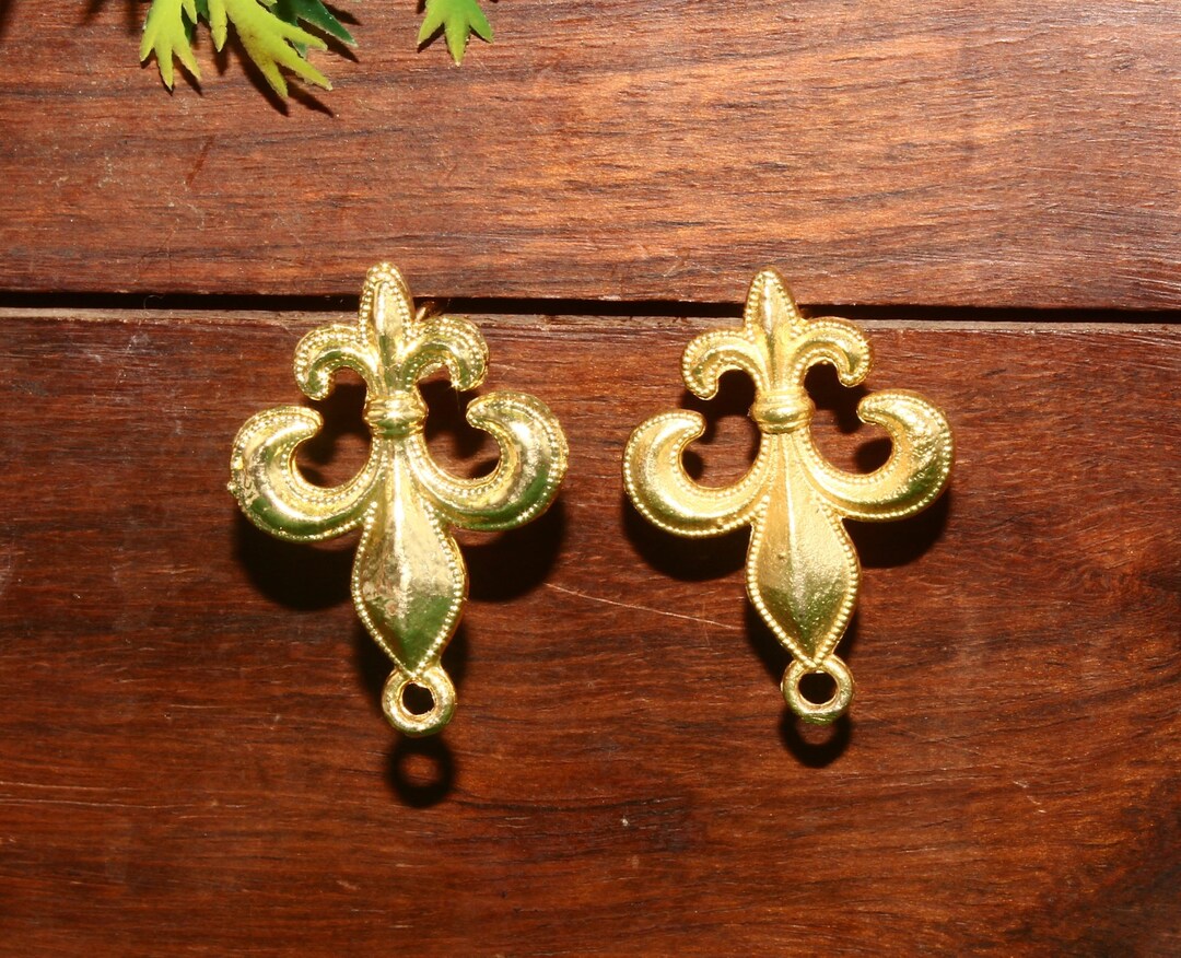 1 Pair 22kt Gold Plated Stud Ear-post / 26mm Post Ear / Earrings ...