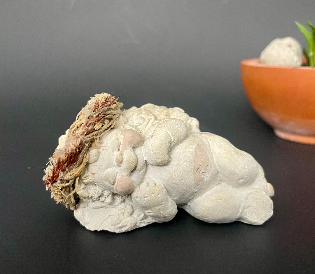 Vintage Cast Art Sleeping Angel Figurine With Straw Halo Cherub Angel ...
