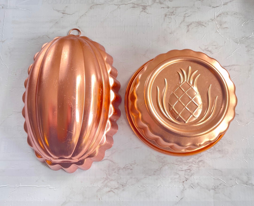 Vintage Molds in Pink Coppertone Baking Jello Gelatin Cake Mold ...
