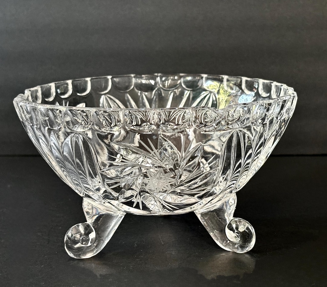Vintage 3 Toed Footed Bowl – American Cut Glass in Pinwheel Pattern ...