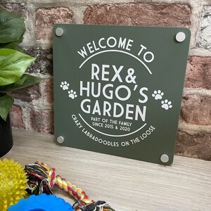 Welcome to 'your Dogs' Garden Sign | Personalised Sign | Dogs | Pets ...