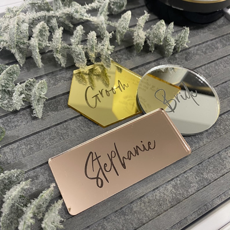 Round Mirror Wedding Menu Table Centre | Wedding Decor | Laser Engraved ...