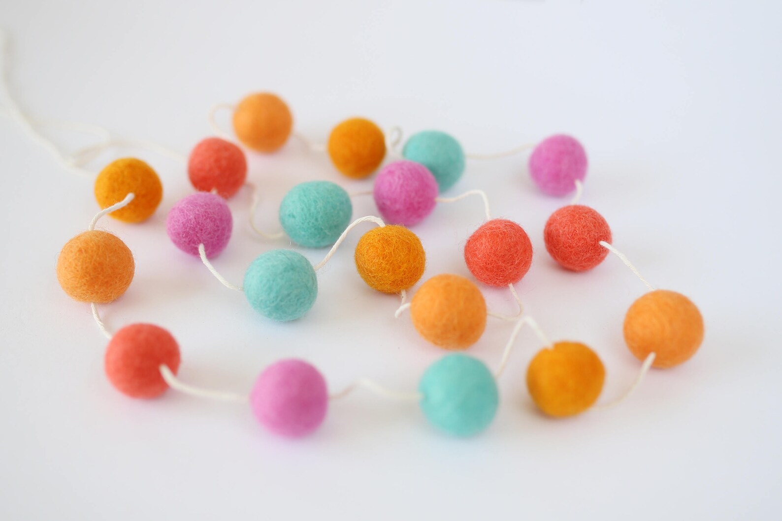 Felt ball garland Wool ball garland Nursery decor Pom | Etsy