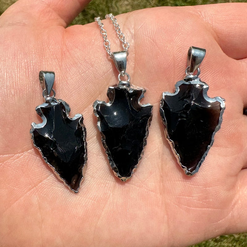 Arrowhead Necklace - Etsy