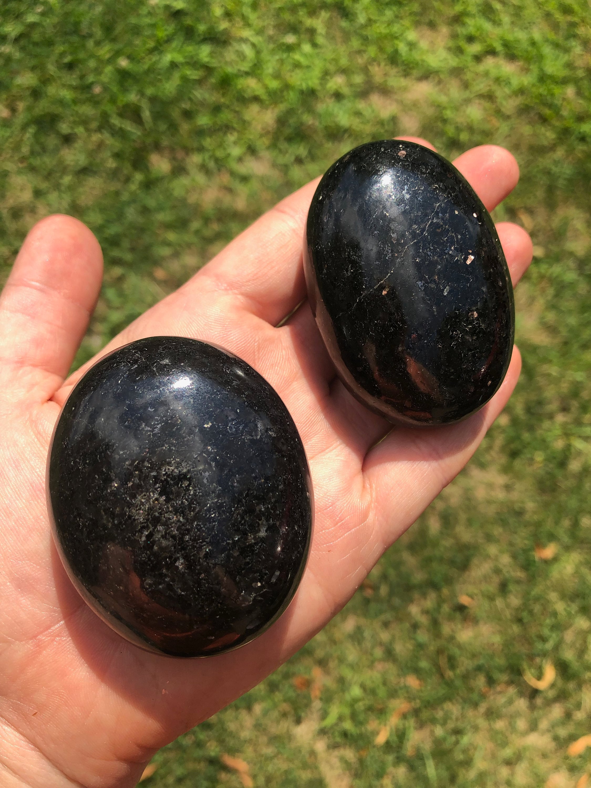 Coppernite palm stone Indian Nuummite Stone polished | Etsy