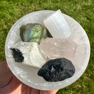 Raw Moon Gemstone Set Full Moon Crystal Set Moon Phase Crystals Raw ...