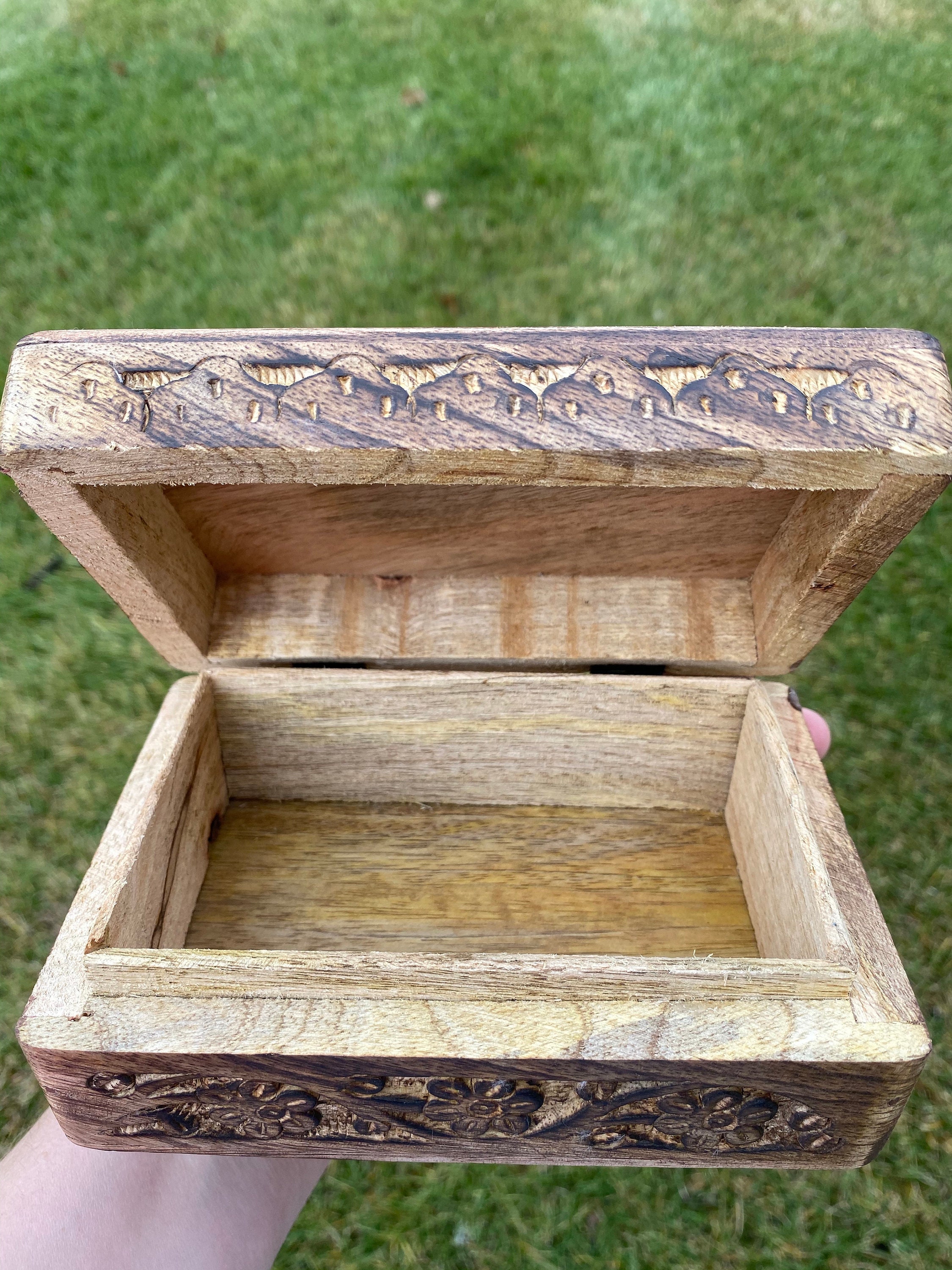 Memorabilia Hinged Lid Brook's Glac\u00e9 Spool Cotton Advertising Box ...