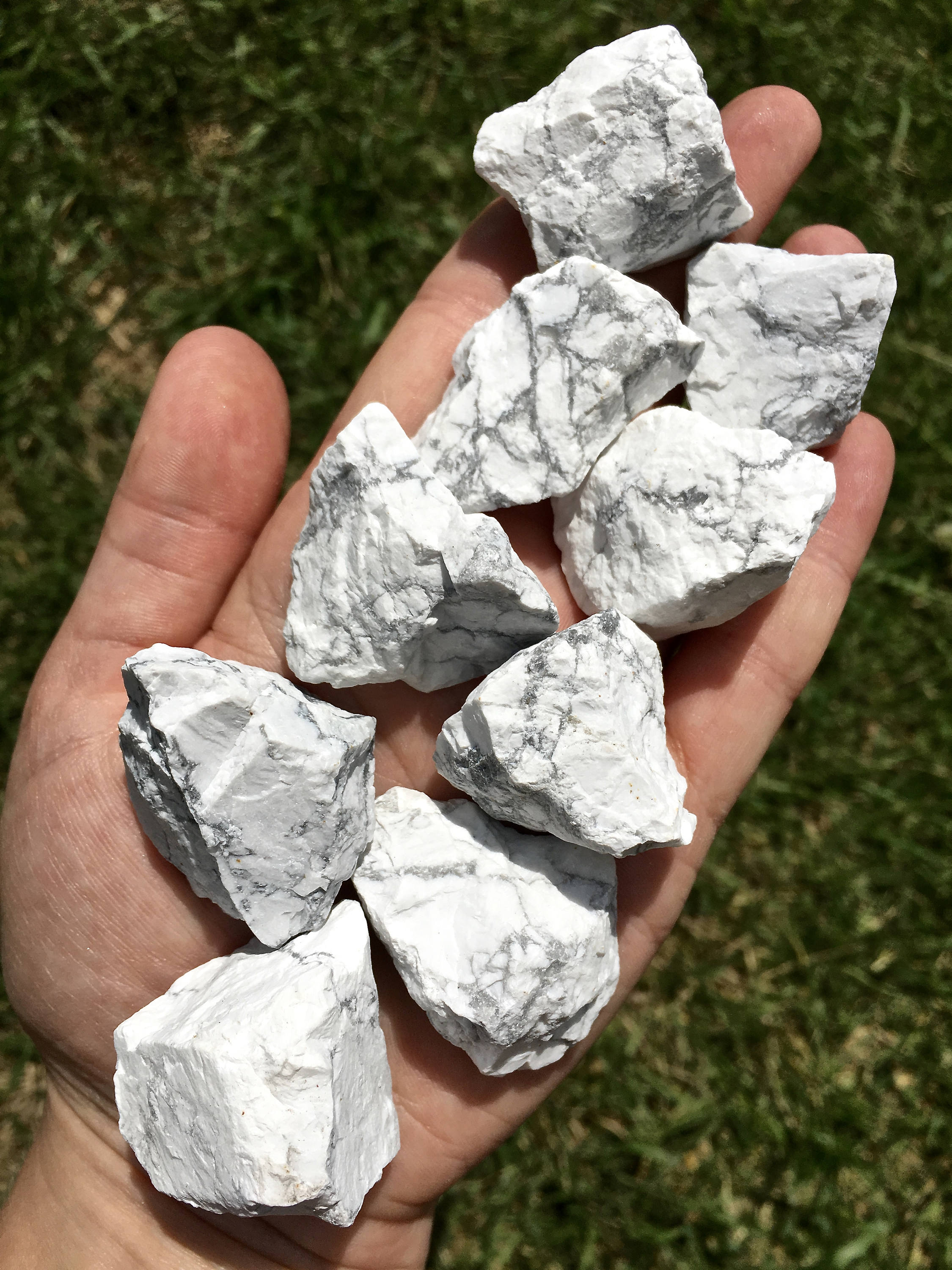 Raw White Howlite Stone White Howlite Crystals and Stones - Etsy