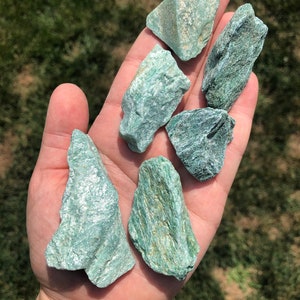 Raw Fuchsite Stone raw stones rough fuchsite stone | Etsy