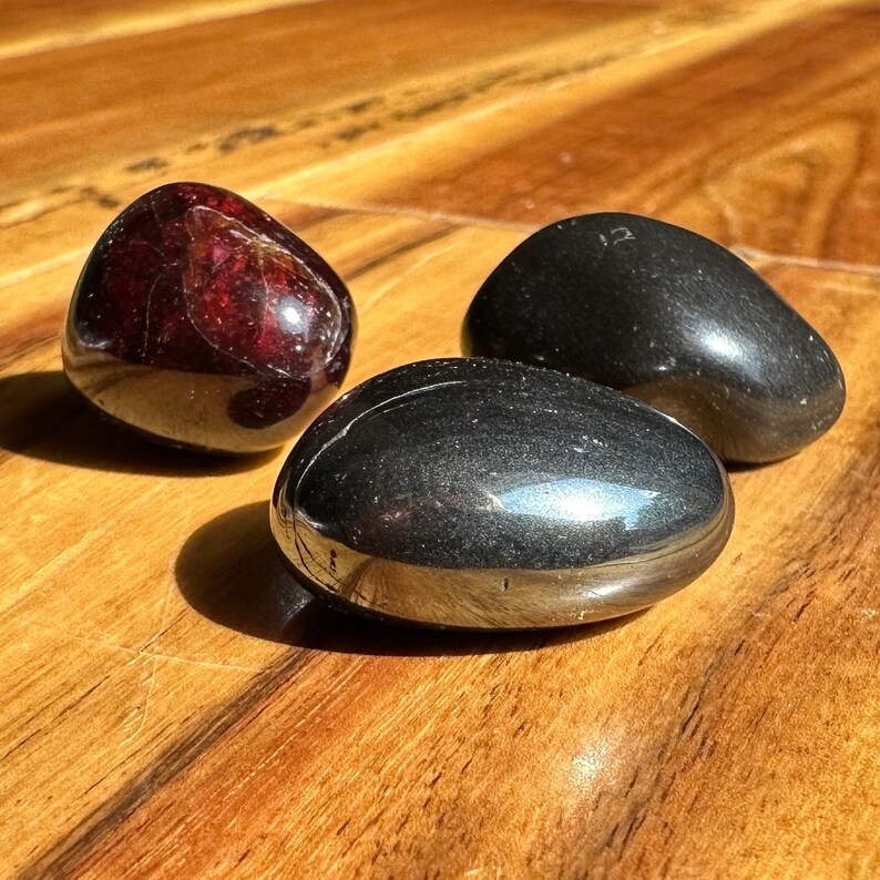 Root Chakra Stone Set - Crystals - Root Chakra Gemstones - Garnet ...