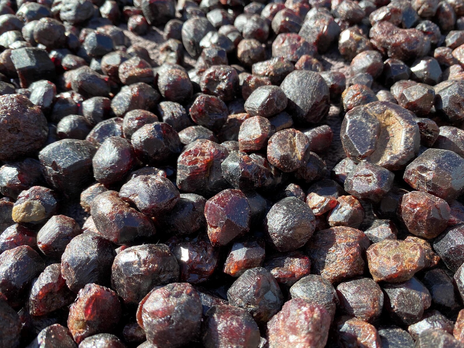 Raw Garnet Chunks Red Garnet Stone Raw Garnet Loose Stone Large Garnet ...