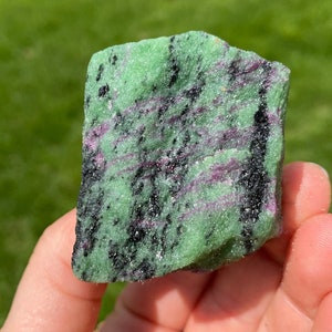 Raw Ruby Zoisite (1" - 3") Raw Ruby in Zoisite - Anyolite - Rough Ruby ...