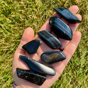 Blue Tigers Eye Tumbled Stone - Multiple Sizes Available - Tumbled Hawk ...