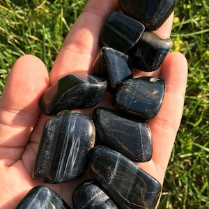 Blue Tigers Eye Tumbled Stone - Multiple Sizes Available - Tumbled Hawk ...