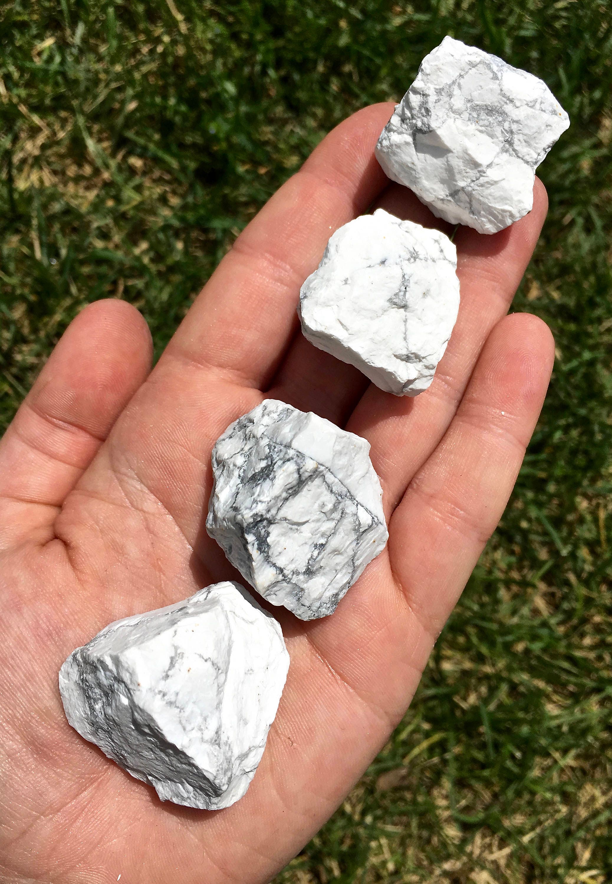 Raw White Howlite Stone white howlite healing crystals and | Etsy