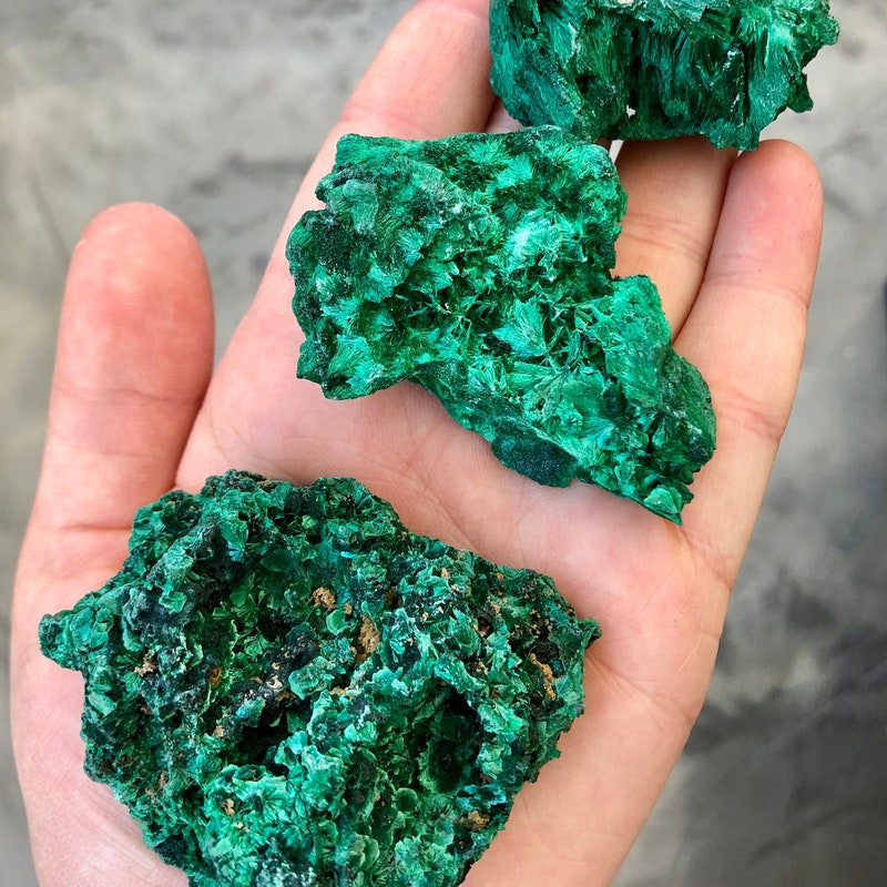 Malachite Crystal - Etsy