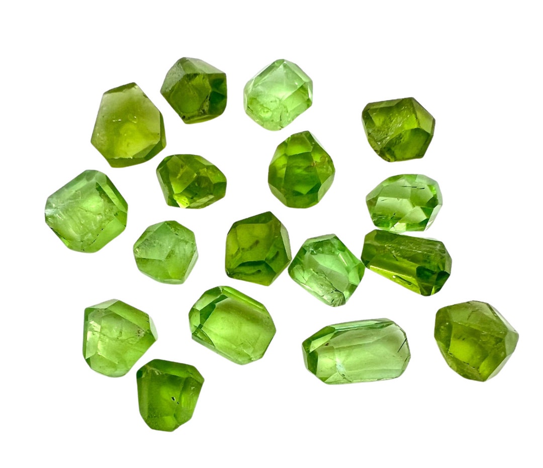 Faceted Peridot Crystal (0 - 35 Gram Stones) Natural Peridot Stone ...
