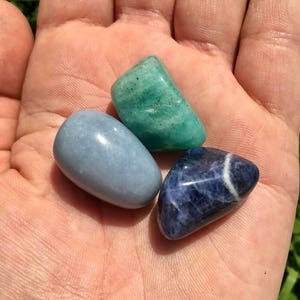 Happy & Peaceful Home Stone Set - Feng Shui - Tumbled New Home Crystal ...