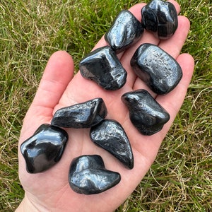 Manganese Tumbled Stone (grade A) - Metallic Black Manganese - Polished ...