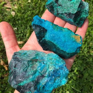 Raw Chrysocolla Stone From Peru - Rough Chrysocolla - Raw Stones ...